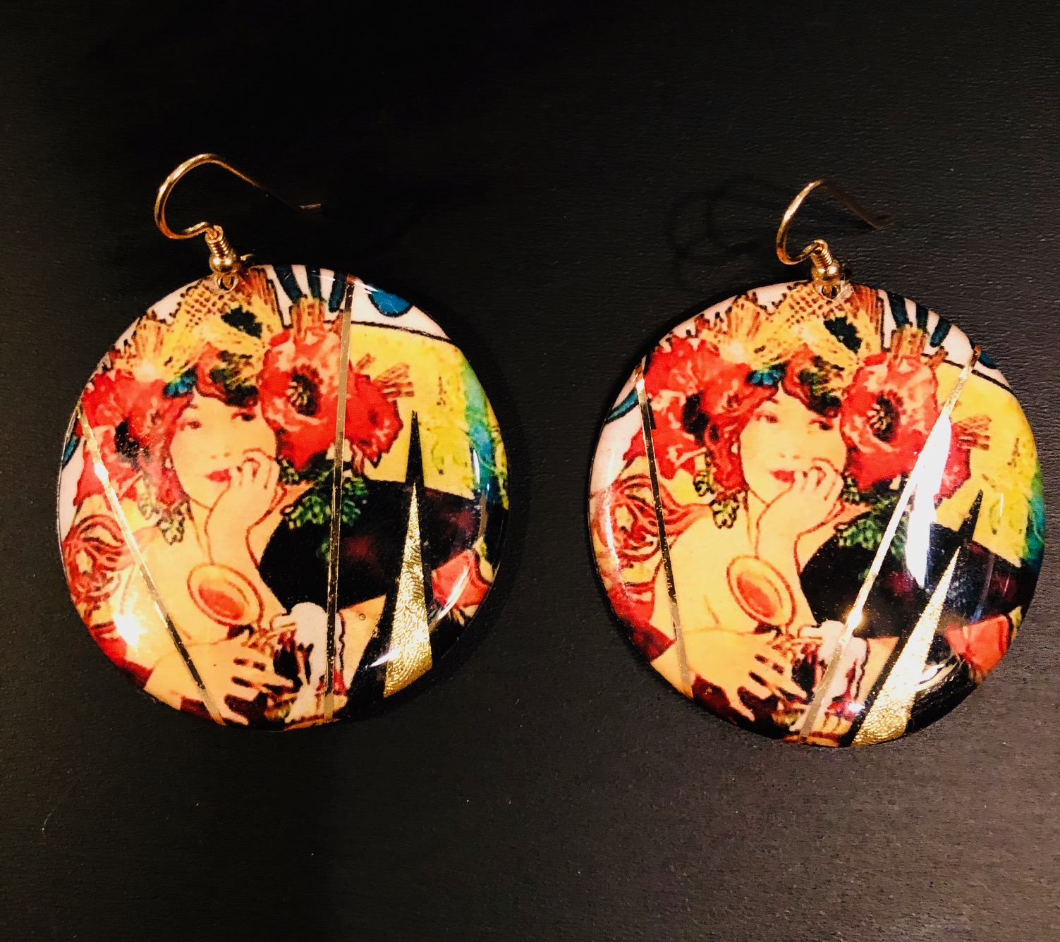 Metallic Art Graphics is perfect for a season of Home Living - Metallic ...